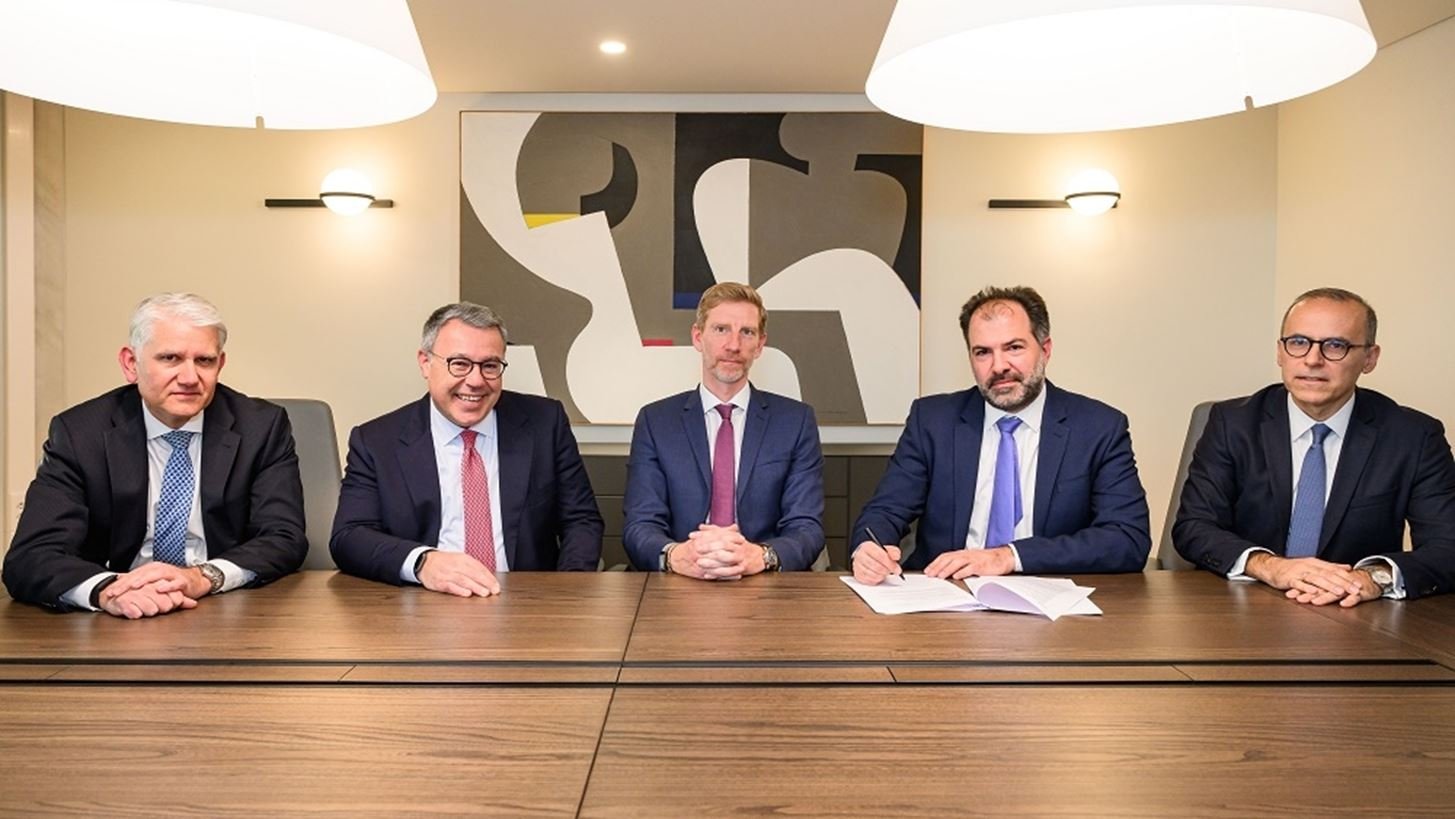 Flexfin: Ποια είναι η fintech εταιρεία που εξαγόρασε η Alpha Bank ...